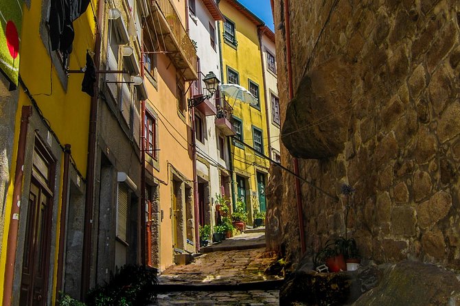 Porto Old Jewish Quarters Half-Day Walking Tour - Personalized Attention From Knowledgeable Guides