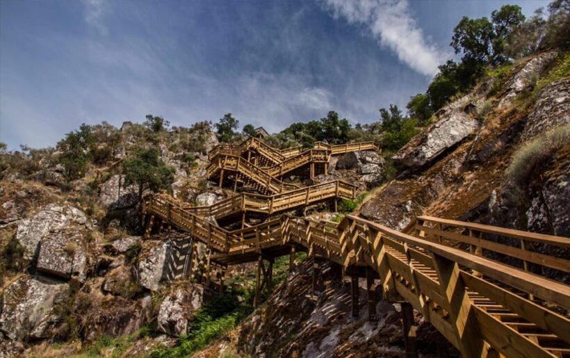 Porto: Paiva Walkways and 516 Arouca Bridge Private Tour - Cultural and Historical Insights