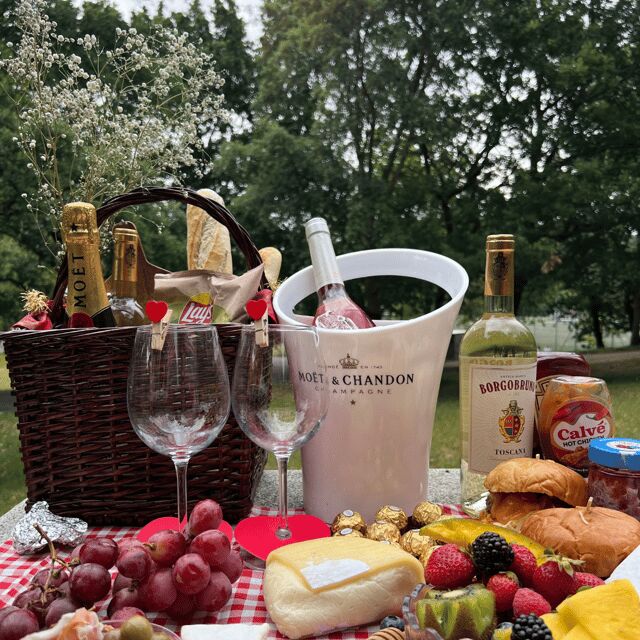 Porto: Picnic Experience in Jardim do Morro - Key Points