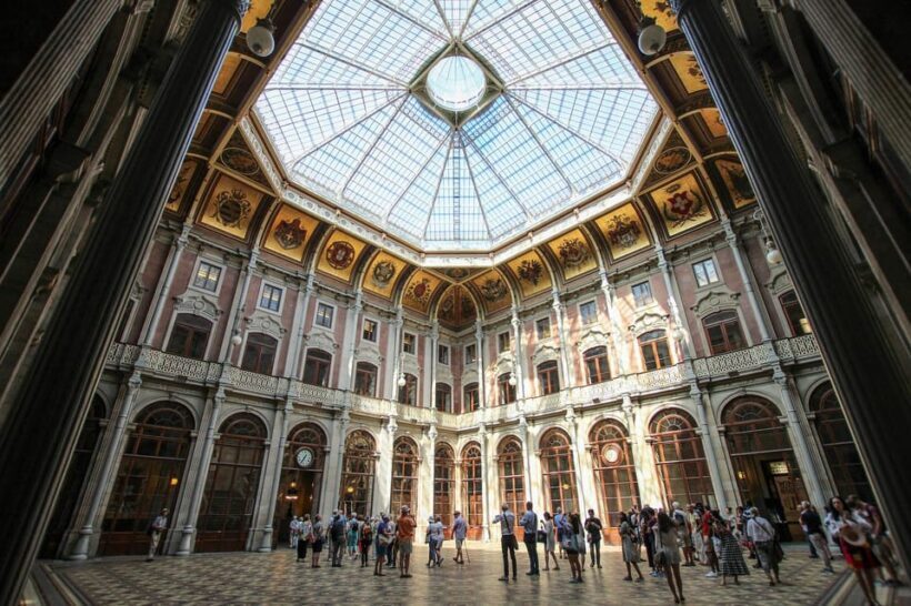 Porto: Private City Highlights Tour with Local Guide - Key Points