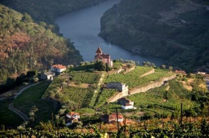 Porto : Private Classic Boat on the Douro River (1-10px) - Key Points