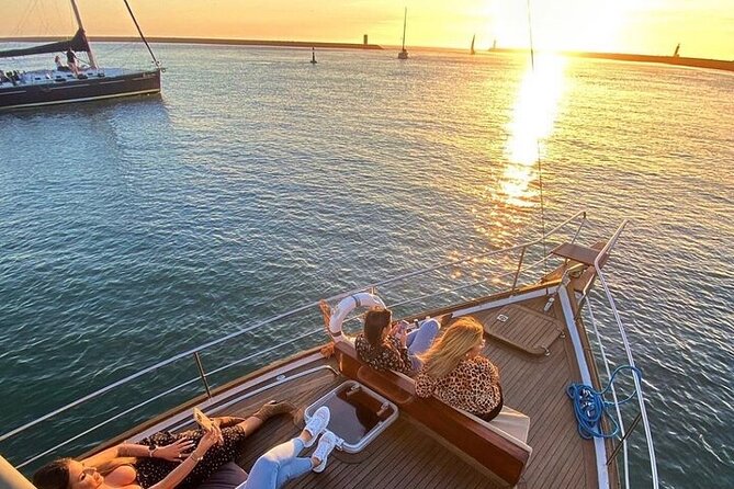 Porto : Private Classic Boat on the Douro River (1-10px) - Family-Friendly Amenities