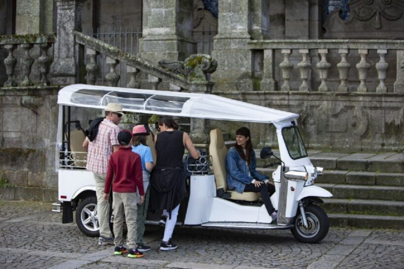 Porto: Private Sightseeing Tour by Electric Tuk Tuk - A Closer Look at the Itinerary