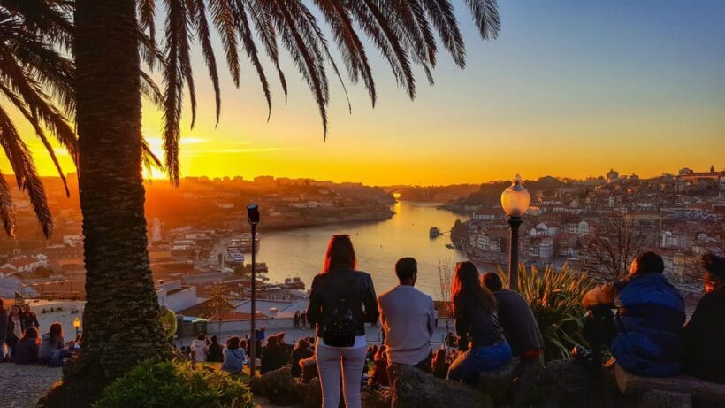 Porto: Private Sunset Walking Tour with Port Wine and Views - The Fine Details