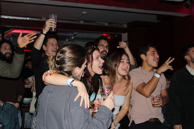 Porto Pubcrawl: 5h,7 Drinks,4 Bars &Skip the Line Club Entry - Club Entry and Nightlife
