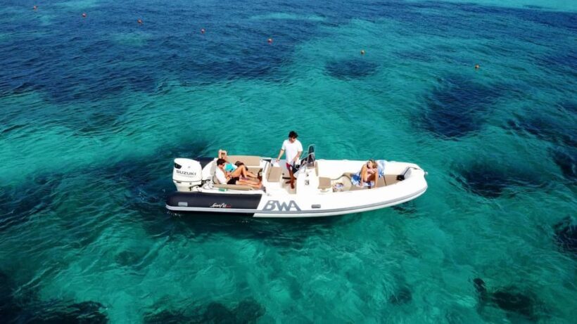 Porto Rotondo:Stylish & Comfortable Dinghy. Requires licence - In-depth Review: Exploring Sardinia in Your Own Dinghy