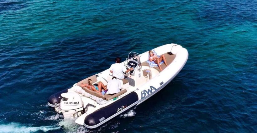 Porto Rotondo:Stylish & Comfortable Dinghy. Requires licence - FAQs