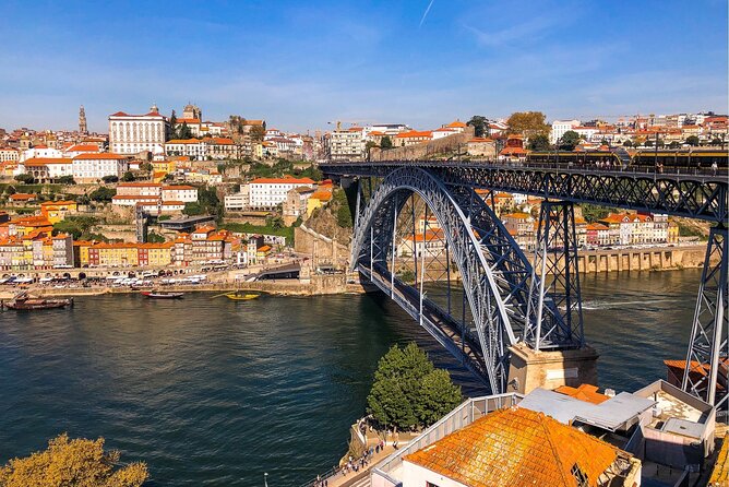 Porto Scavenger Hunt and Sights Self-Guided Tour - Unique Features of the Tour