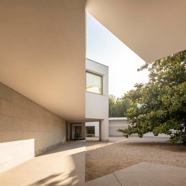 Porto: Serralves Foundation All Access Pass - In The Sum Up