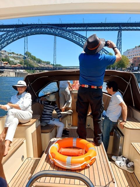 Porto: Six Bridges Douro River Cruise with Drinks - The Experience: A Deep Dive into the Douro River Cruise