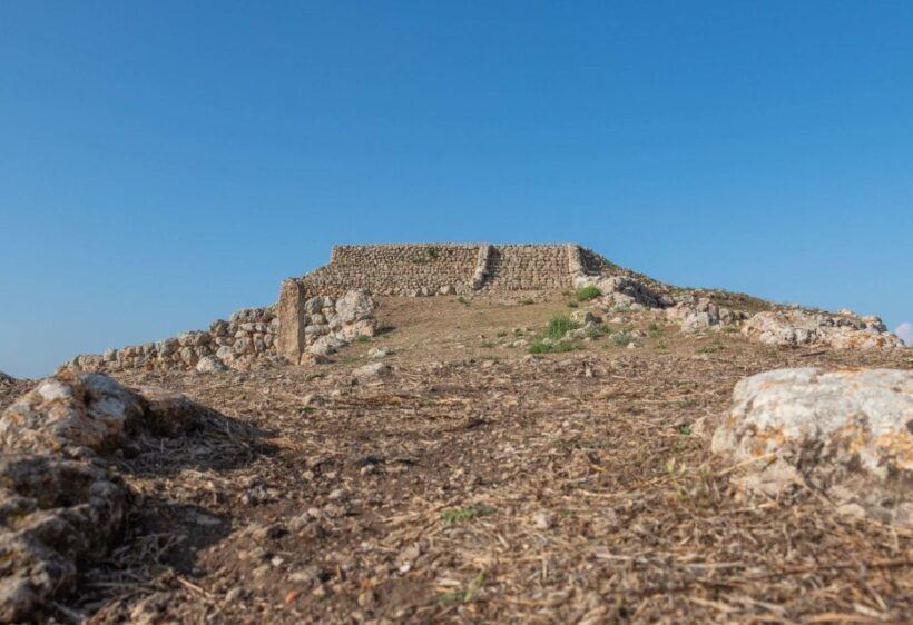 Porto Torres: Monte d'Accoddi & Su Crucifissu Mannu - Exploring Sardinia’s Neolithic Marvels: Monte dAccoddi and Su Crucifissu Mannu