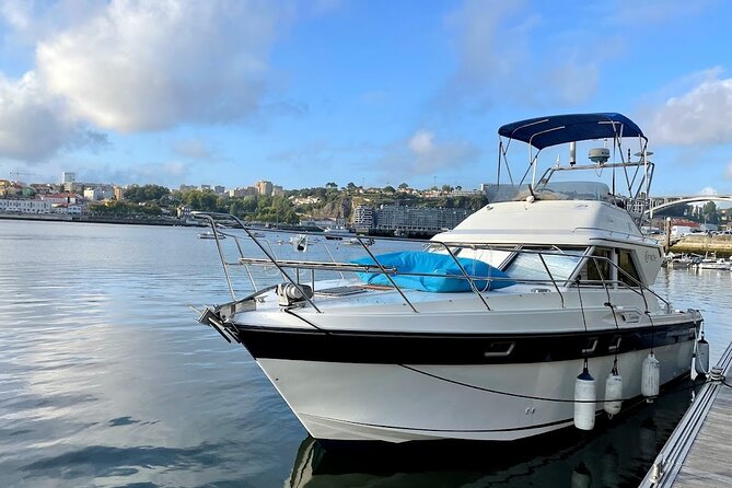 Porto: Tour 6 Bridges on the Douro River With Welcome Drink - Meeting Point and Logistics