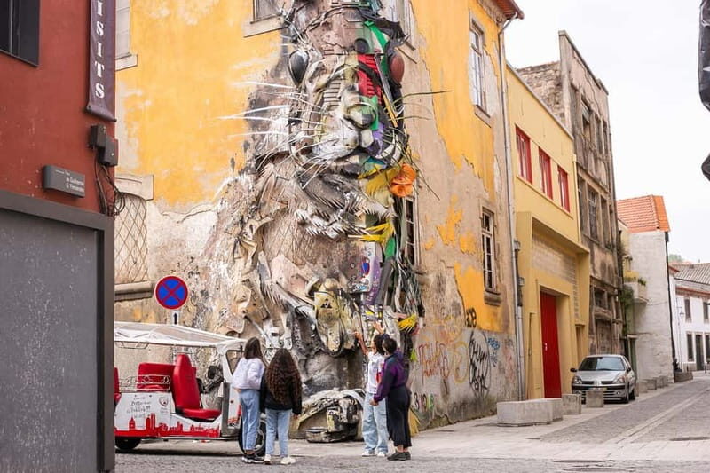 Porto Tour: A tour, a thousand stories in Tuk Tuk - 3h - Key Points