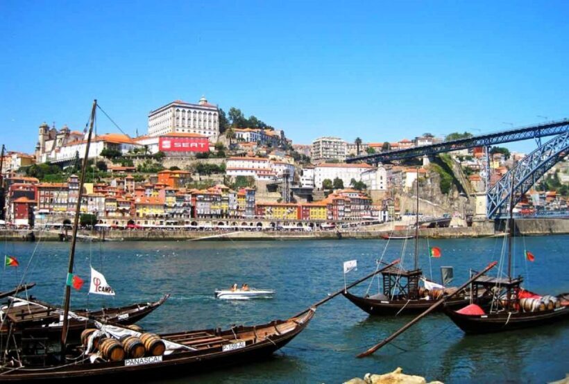 Porto Tour - HD - A Closer Look at the Porto Tour - HD