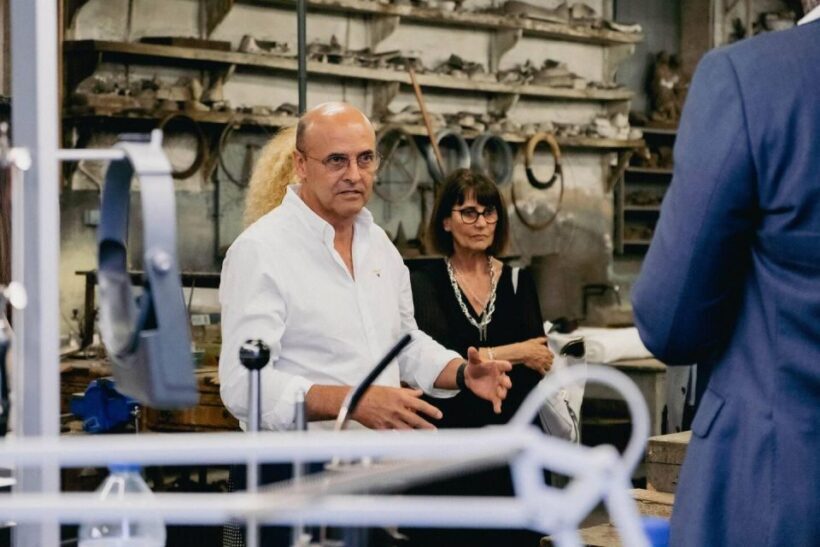 Porto: Tour to the world of silver in a century-old workshop - The Sum Up