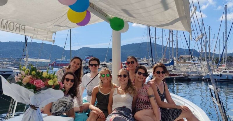 Porto-Vecchio: Boat Tour with Meal and Swim Stops - What This Tour Offers: An Authentic and Relaxing Voyage