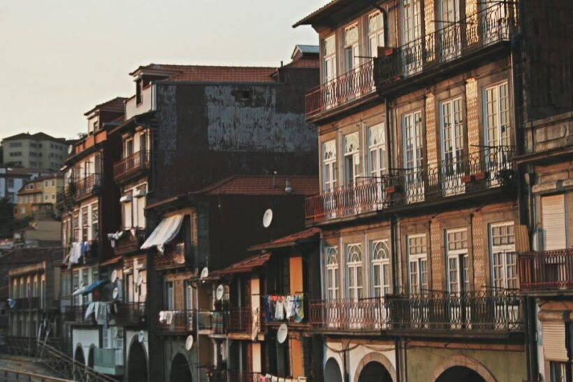 Porto Walking Tour of the city centre in small-groups - The Charm of Porto in a Walk