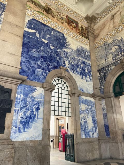 Porto walking Tour with private visit Stock Exchange Palace - Discover Porto with a Private Walking Tour and Exclusive Stock Exchange Palace Visit