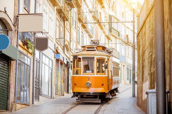 Porto Walking Tour, you cannot miss it! (small-groups) - The Benefits of a Guided Small-Group Tour