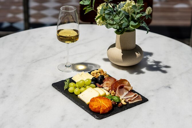 Porto Wine Tasting Experience With Portuguese Tapas Plate - Accessibility and Participation