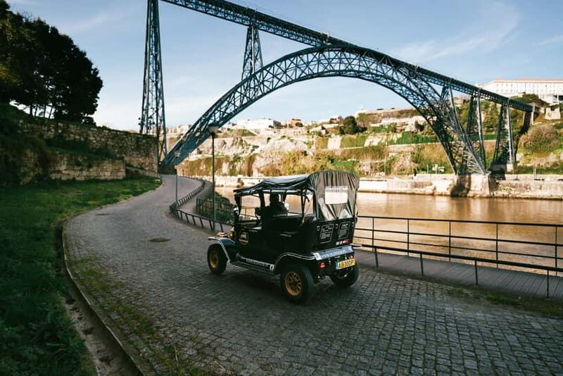 Porto: Wine Tastings (Green Wine) & Lunch & Porto Old Tour - Additional Highlights and Practical Details