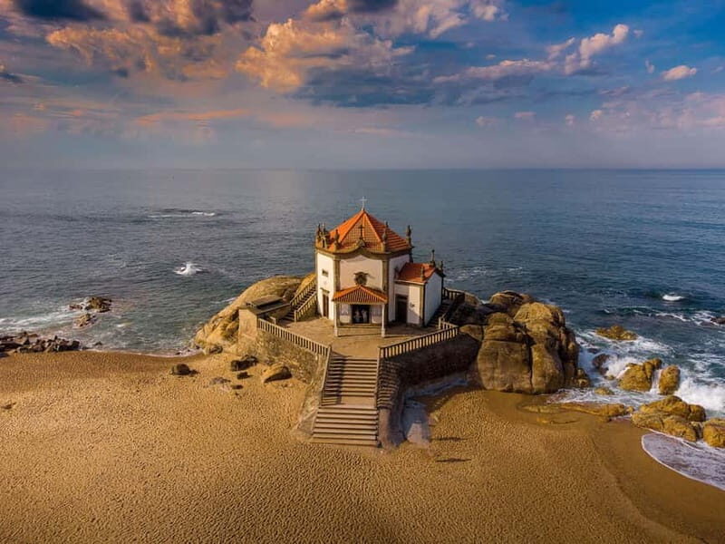 Porto:Aveiro, Cruise, Costa Nova & Capelha da Pedra Full Day - A Deep Dive into the Experience