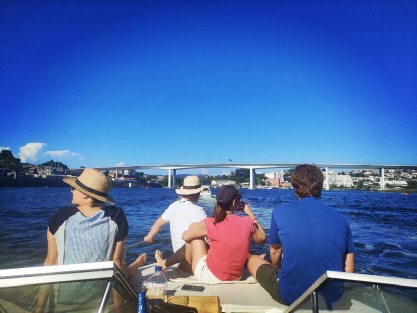 Porto:Private Boat Tour 6 Bridges 1h30 group price up to 6px - The Sum Up: Who Is This Tour Best For?