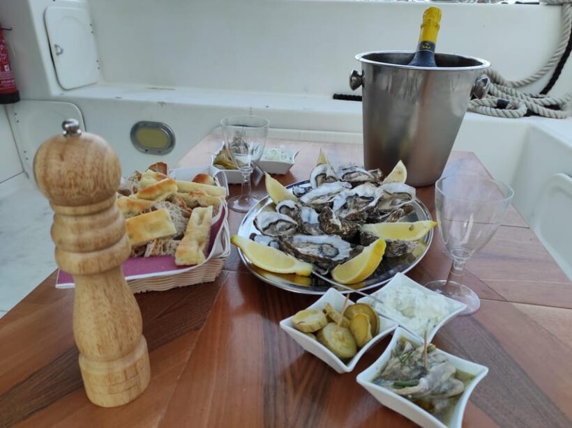 Portovenere: Aperitif on a boat at sunset - FAQ
