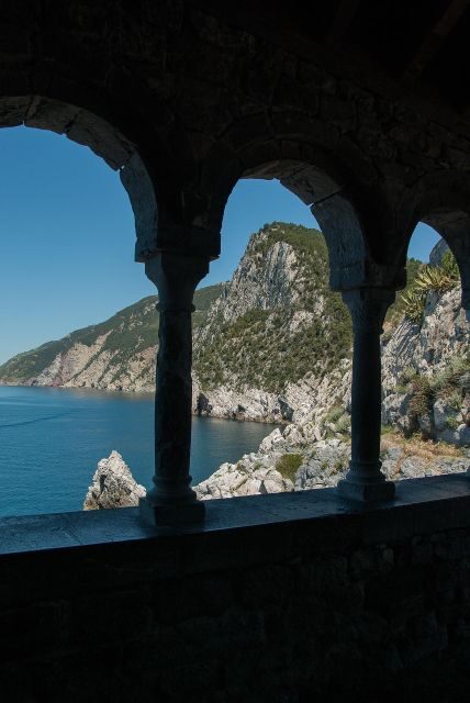 Portovenere & Lerici tour by van from Lucca, Pisa, La Spezia - An Overview of the Tour Experience