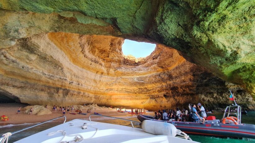 Portugal: Passeio 2 horas de Barco a Gruta de Benagil - Meeting Details and Practical Info