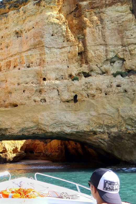 Portugal: Passeio 2 horas de Barco a Gruta de Benagil - FAQ