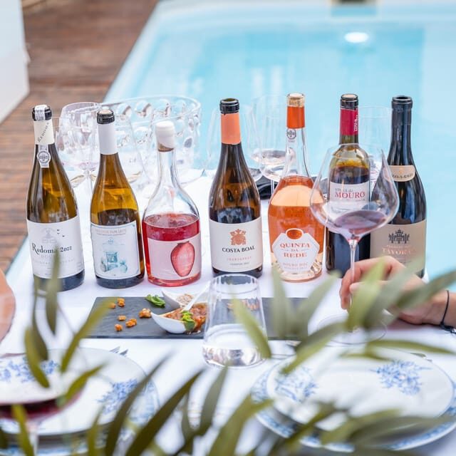 PORTUGUESE WINE TASTING IN THE HEART OF FARO - A Closer Look at the Faro Portuguese Wine Tasting Tour