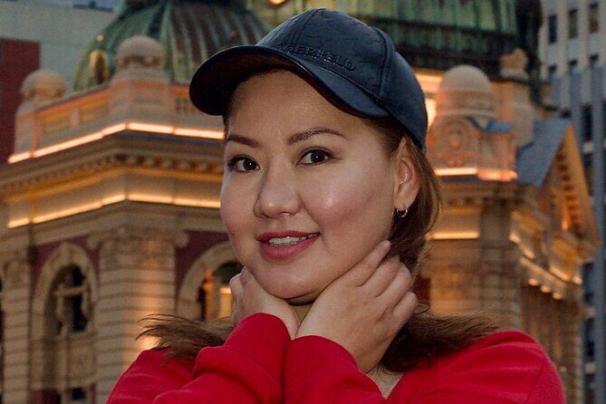 Pose for professional pics while enjoying Melbourne history walk - Introduction