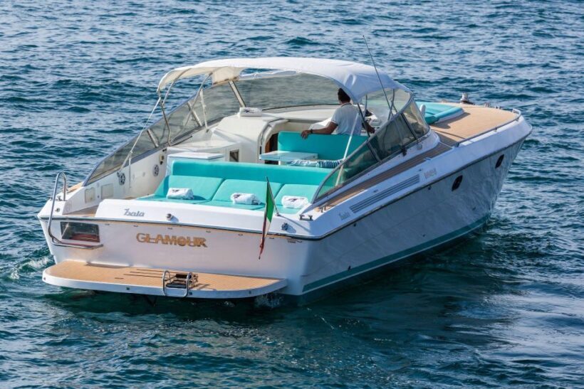 Positano: Boat Tour of Capri with Drinks and Snacks - Exploring the Full-Day Capri Boat Tour from Positano