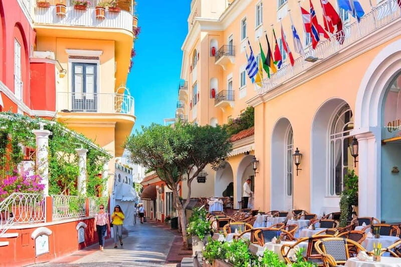 Positano: Capri Boat Tour with Swimming, Drinks, and Snacks - Key Points