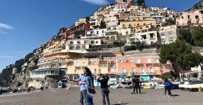 Positano: Old Town Walking Tour with Archaeologist Guide - Discovering the Lesser-Known Spots: Fornillo Beach and Hidden Paths