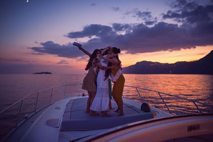 Positano: Shared Sunset Cruise - What to Expect from the Positano Sunset Cruise