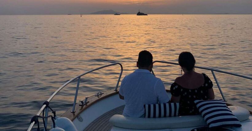 Positano: Sunset Cruise Day Trip with Drinks and Snacks - The Overall Experience