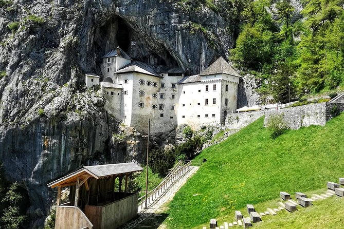 Postojna Cave, Predjama Castle and Piran Tour From Ljubljana - Guides and Customer Feedback