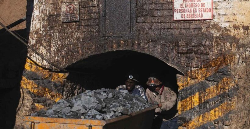 Potosí: Guided tour of the Cerro Rico Mine - An In-Depth Look at the Tour Experience