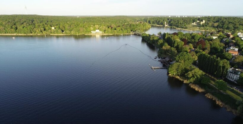 Potsdam: Yacht Cruise - Lakes of Berlin - Castles & Nature - Who Will Love This Tour?