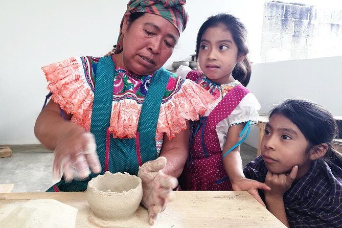 Pottery workshop with traditional potters - Key Points