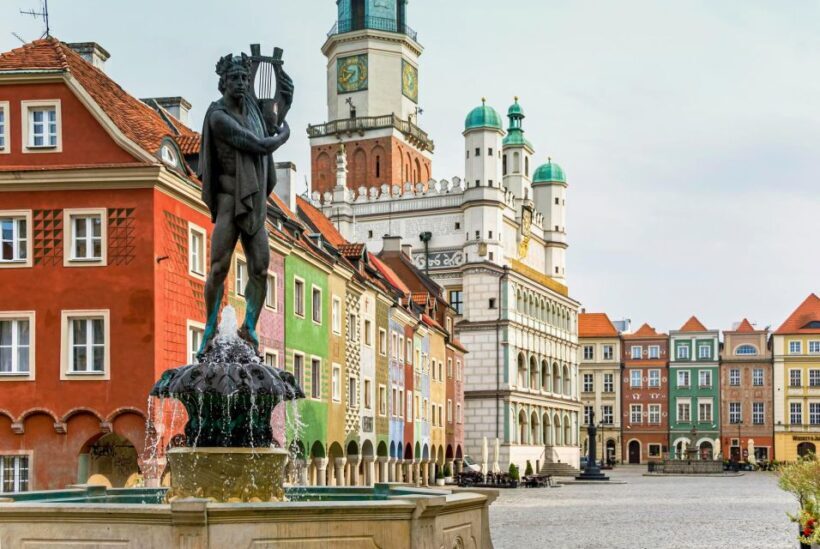 Poznan: Express Walk with a Local in 60 minutes - Experience Overview: A Quick, Authentic Taste of Poznan