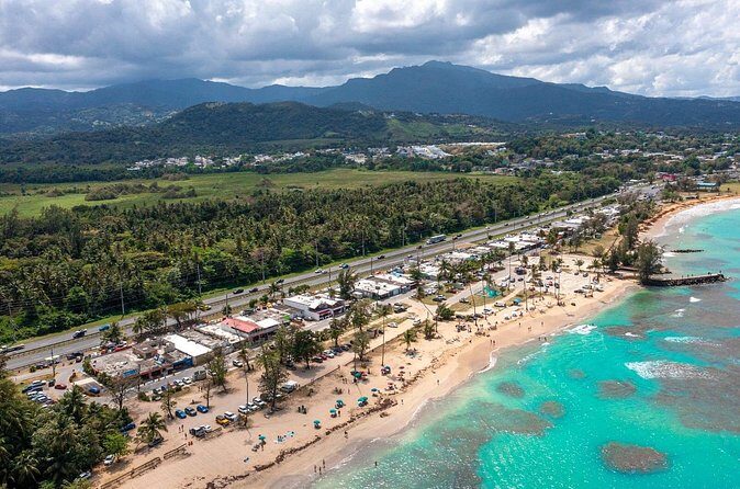 PR Chinchorreo-Beach and Bar Hopping Tour - Transportation and Group Dynamics