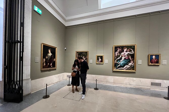 Prado Museum VIP Tour with Drinks & Tapas - FAQ