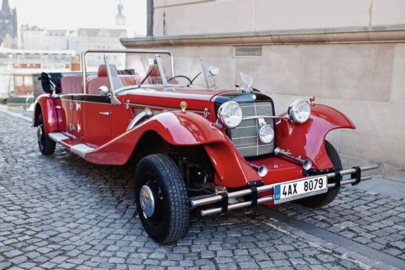Prague: 1-Hour Private Tour in Vintage Car - FAQ
