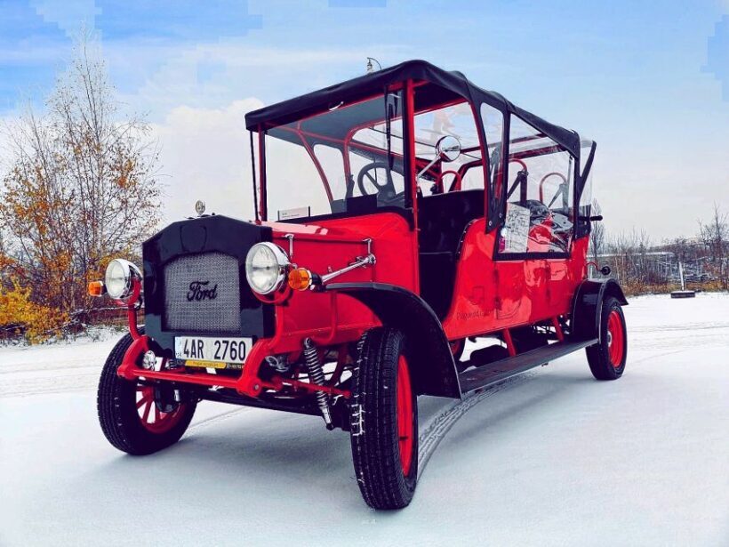 Prague: 1-Hour Vintage Car Tour - FAQ