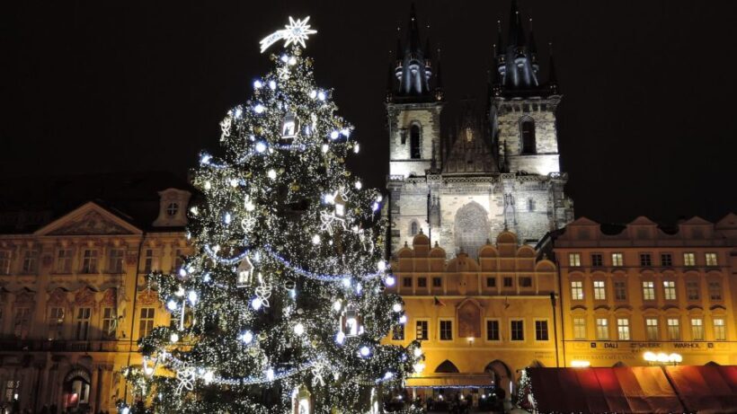Prague: 2-3h Magical Christmas Markets Tour with Inclusions - A Walk Through Prague’s Christmas Wonderland