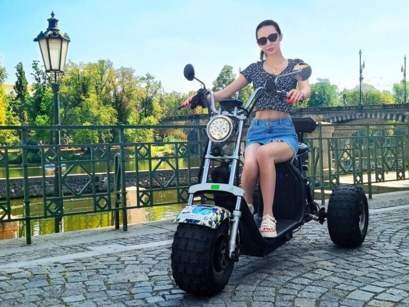 Prague: 2-Hour Trike Live Guided Tour of Old Town - Key Points