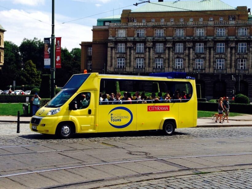 Prague: 2 hours city tour + 1 hour boat cruise - Transportation & Timing